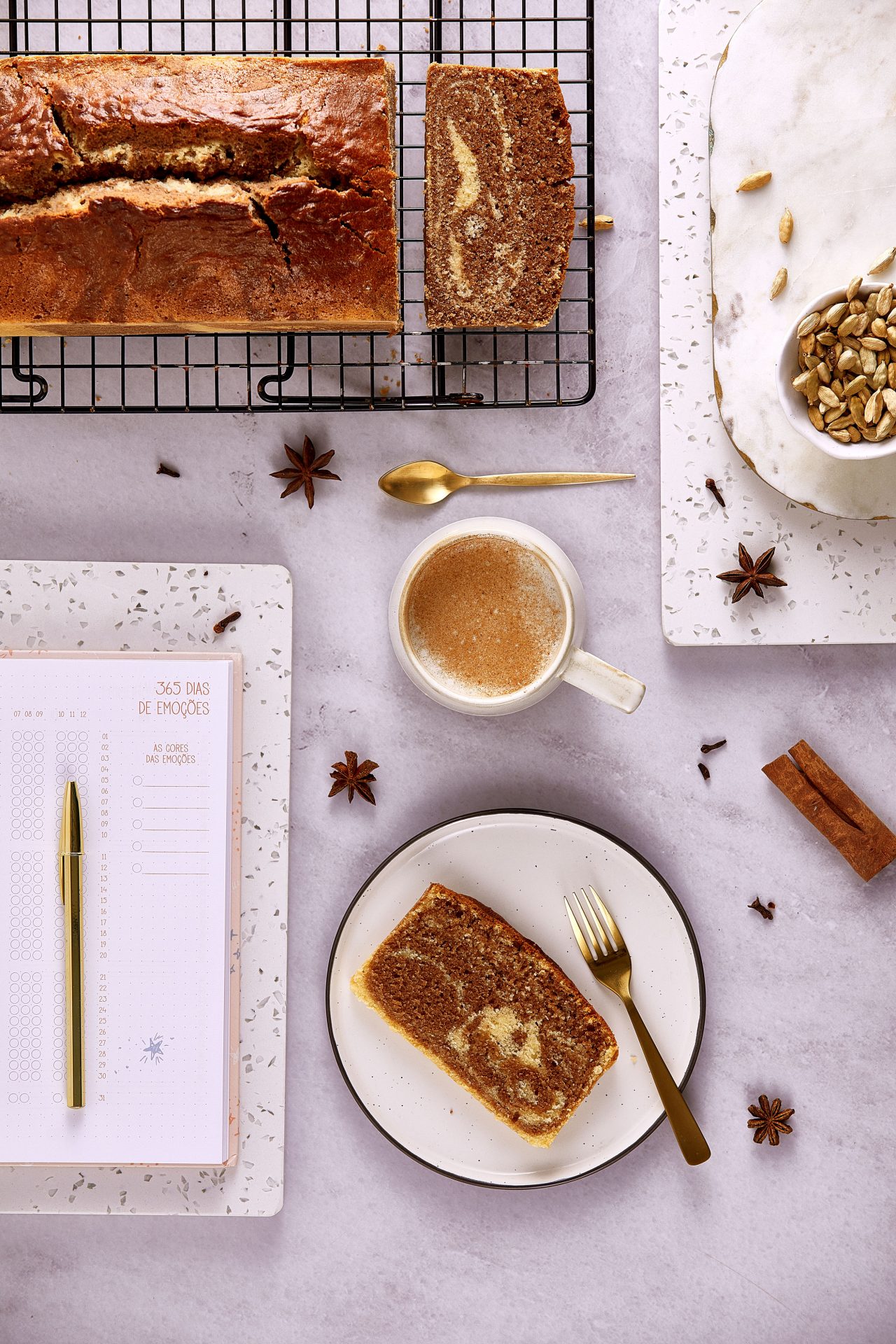 Bolo Mármore Chai {Perfeito para uma pausa - organizar 2020 ...