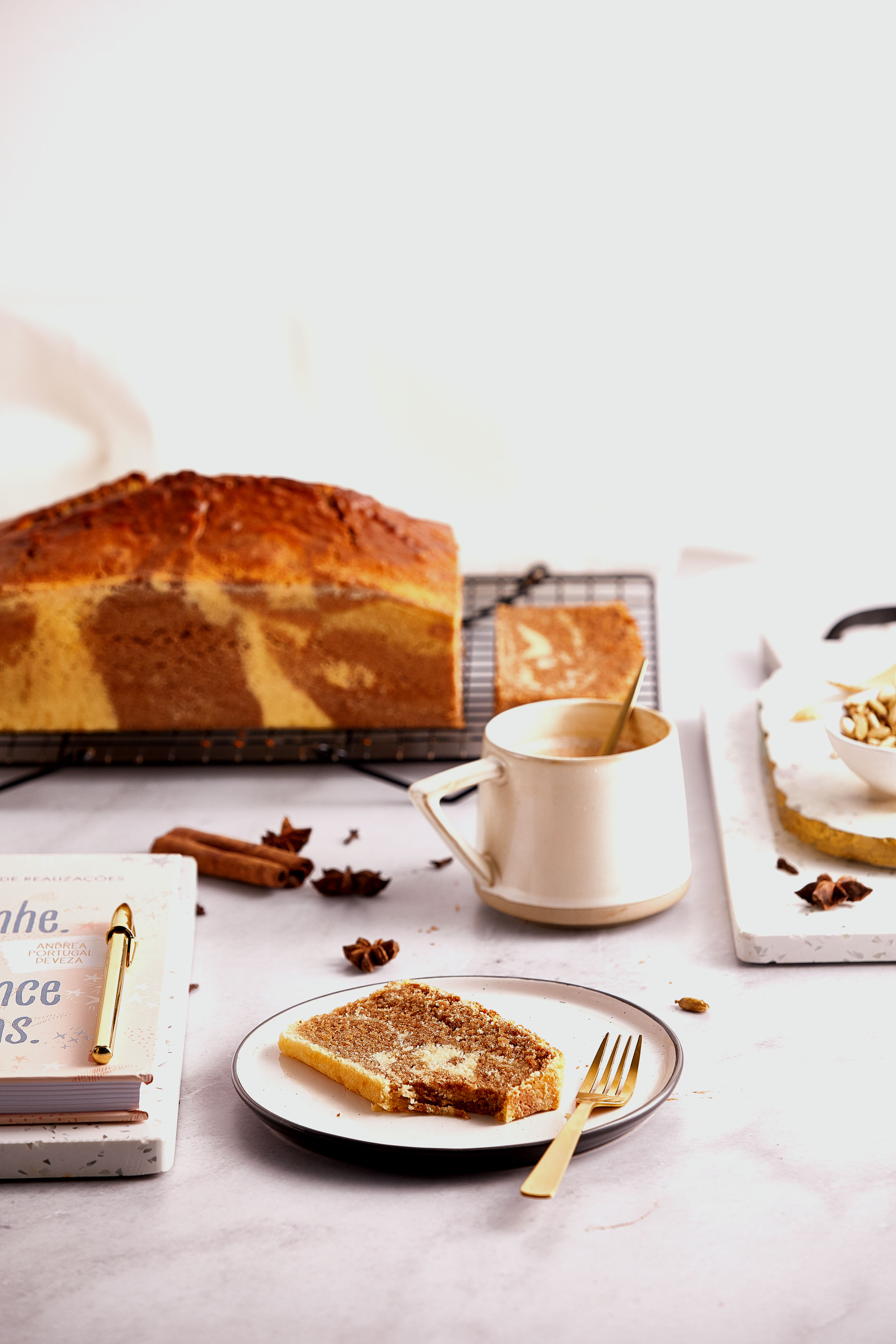 Bolo Mármore Chai {Perfeito para uma pausa - organizar 2020 ...